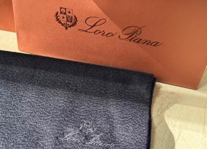 比爱马仕还贵的Loro Piana，中产买不起了-第七在线